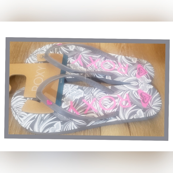 Roxy | Shoes | Net Grey Flip Flops | Poshmark